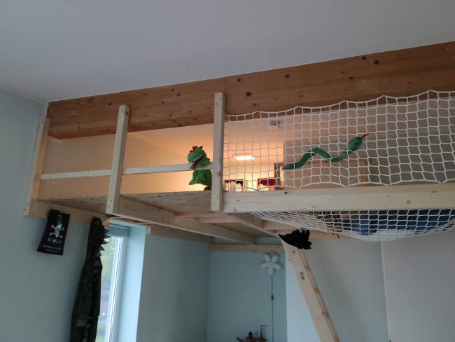 Custom-Made Bunk Bed Safety Net by the m² | Safetynet365
